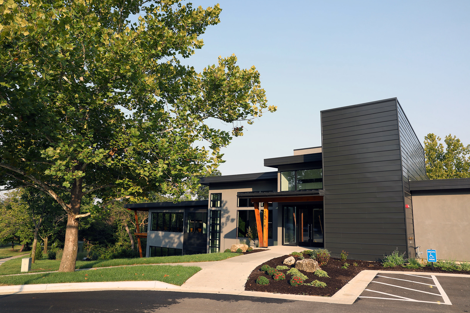 Contact – Smith & Boucher